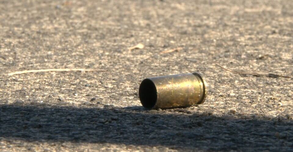 Stray bullet damages SUV windshield in Laredo