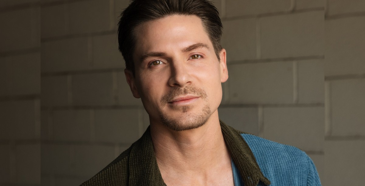 GH alum Robert Palmer Watkins rings in the new year with a touching ...