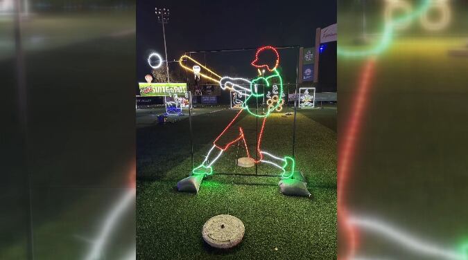 Weekend roundup: Truck & tractor pull, comedy show, holiday light show