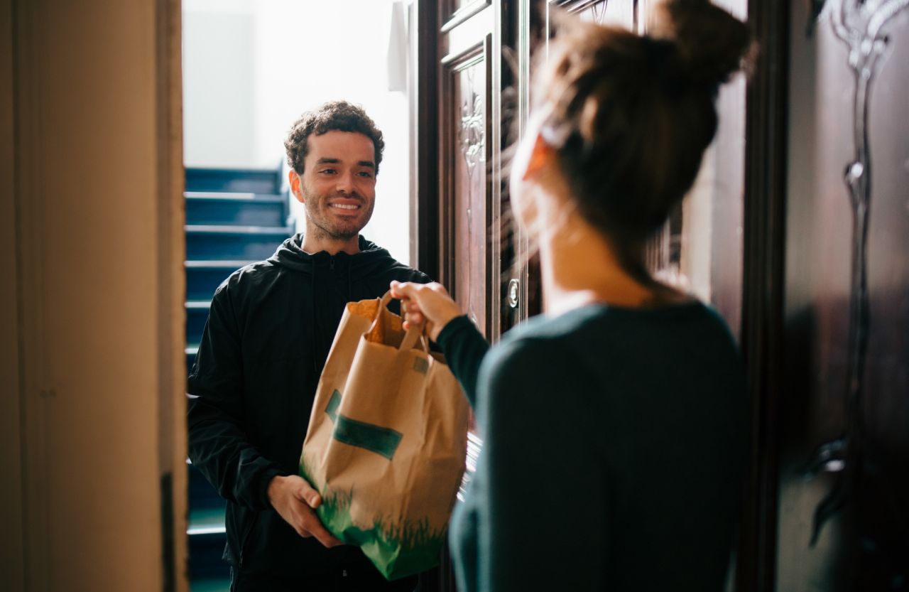 Food delivery apps are required to pay full cash refunds instead of ...