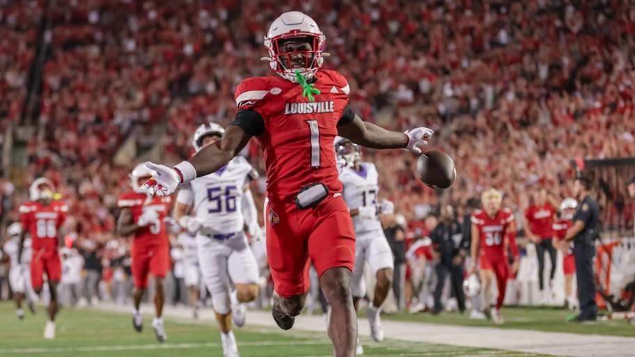 SEC giant emerges as overwhelming favorite to land Louisville star RB ...