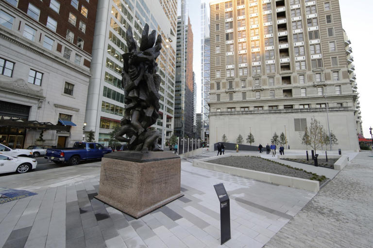 Edward Gastfriend, Holocaust survivor who helped create early memorial ...