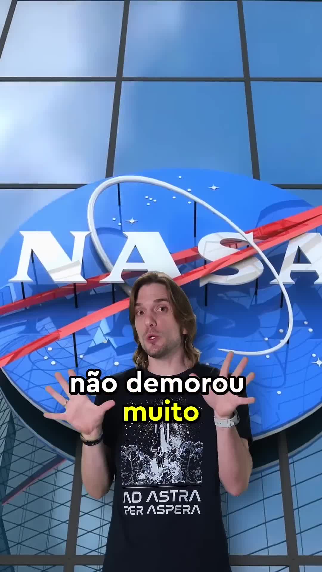 Essa não é a cor do tanque do ônibus espacial!