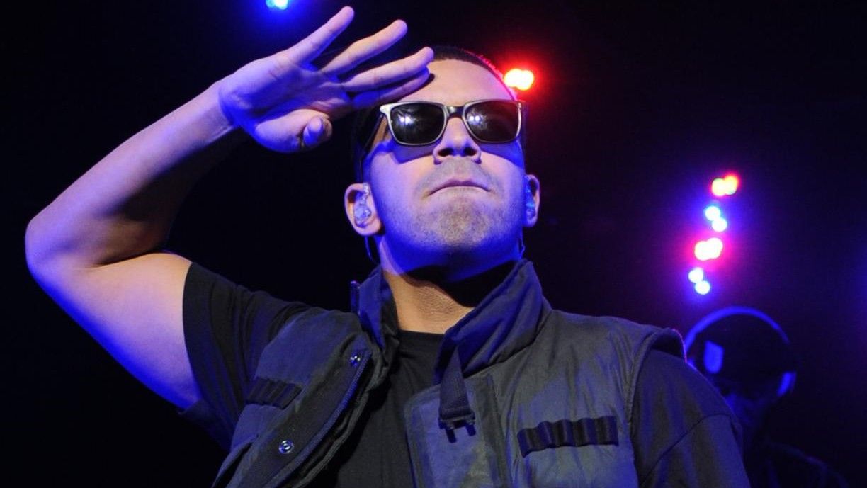 Drake sued over alleged gambling scheme linked to music streams