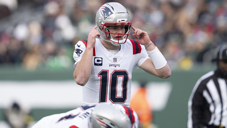 Patriots-Dolphins preview: How Drake Maye can stay red hot vs. Miami