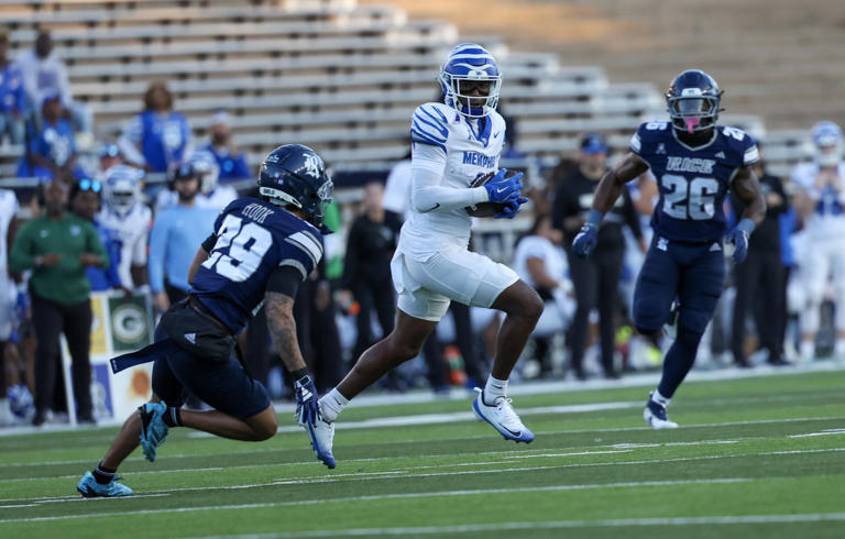 Rice football player leaves field in stretcher after 'horrific' injury
