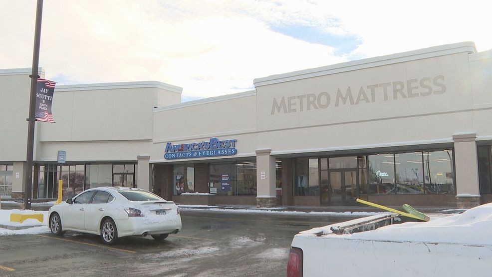 Rapid relocation testing resilience of Marketplace Mall's displaced ...