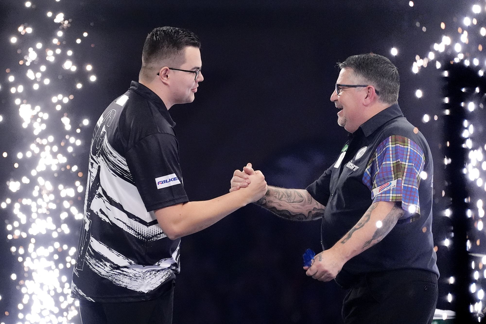 Littler and Van Veen set up final that could define darts’ future