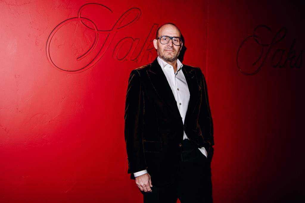 Saks owner races to raise $1B in financing as CEO steps down, possible ...