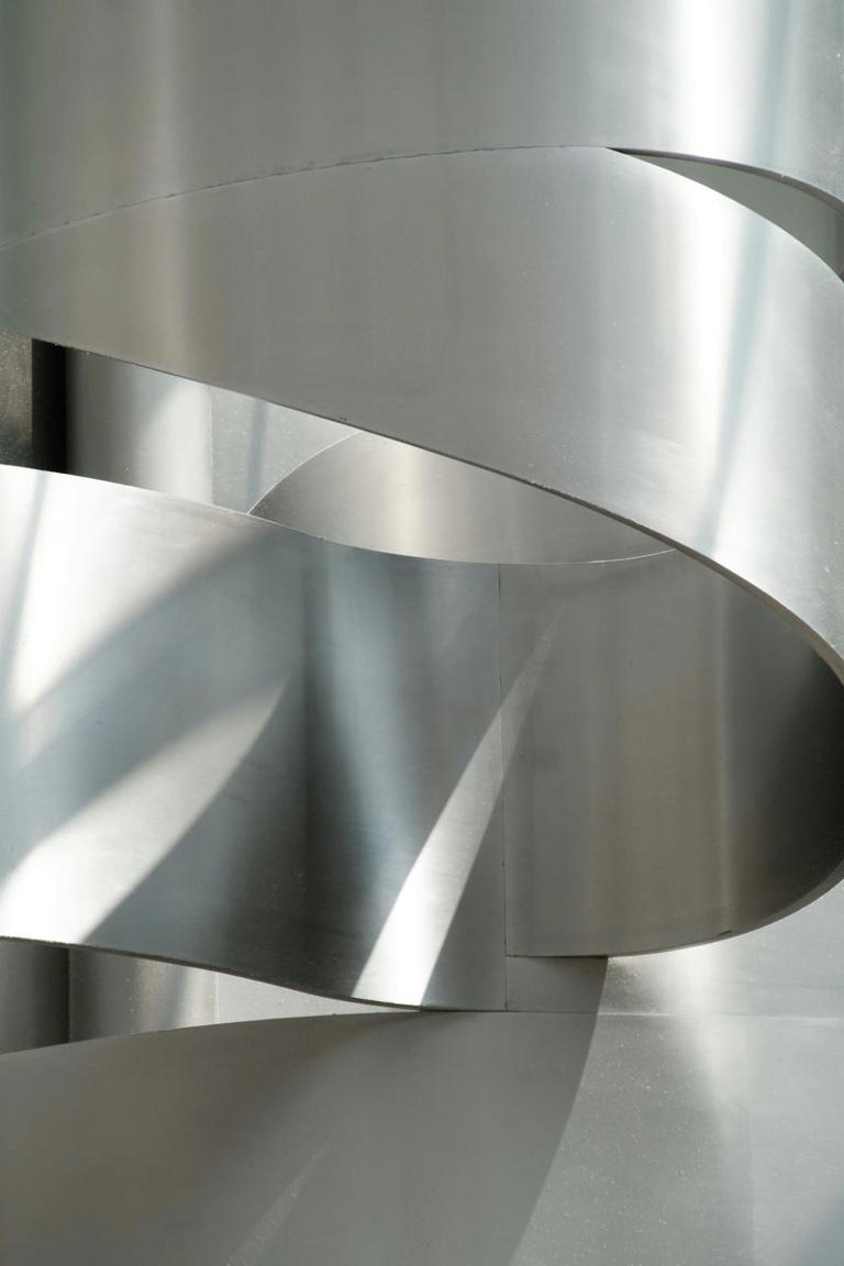 Why Florida is focusing in bold, geometric patterns in interior design ...