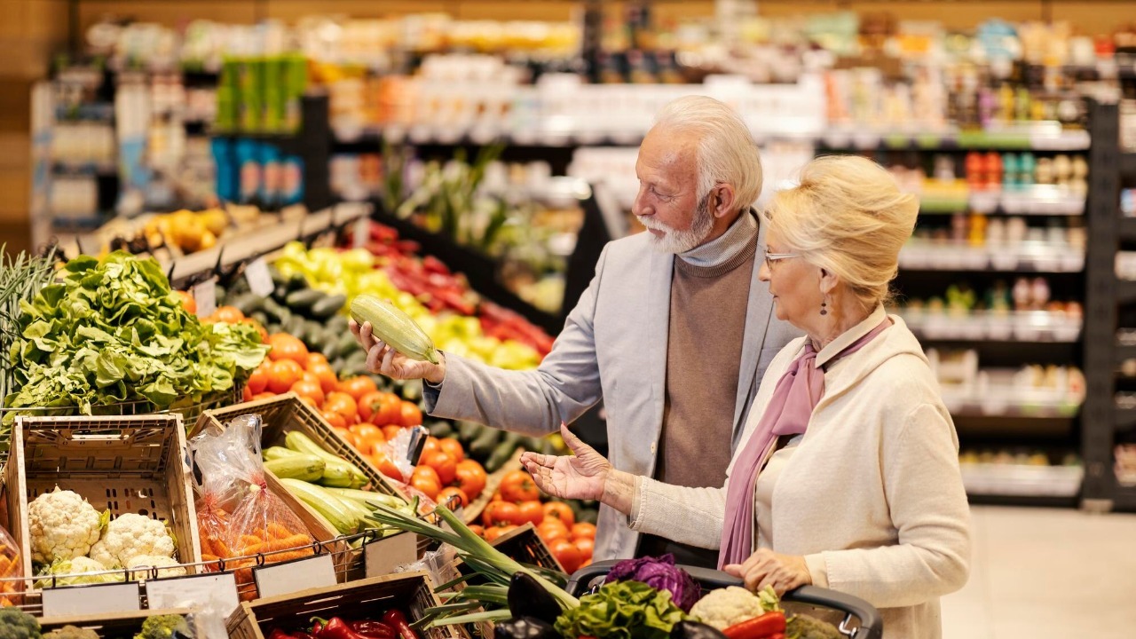 Cost-of-living squeeze tightens as middle-class budgets snap