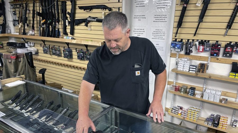 Appeals court strikes down California’s open carry ban for most of state