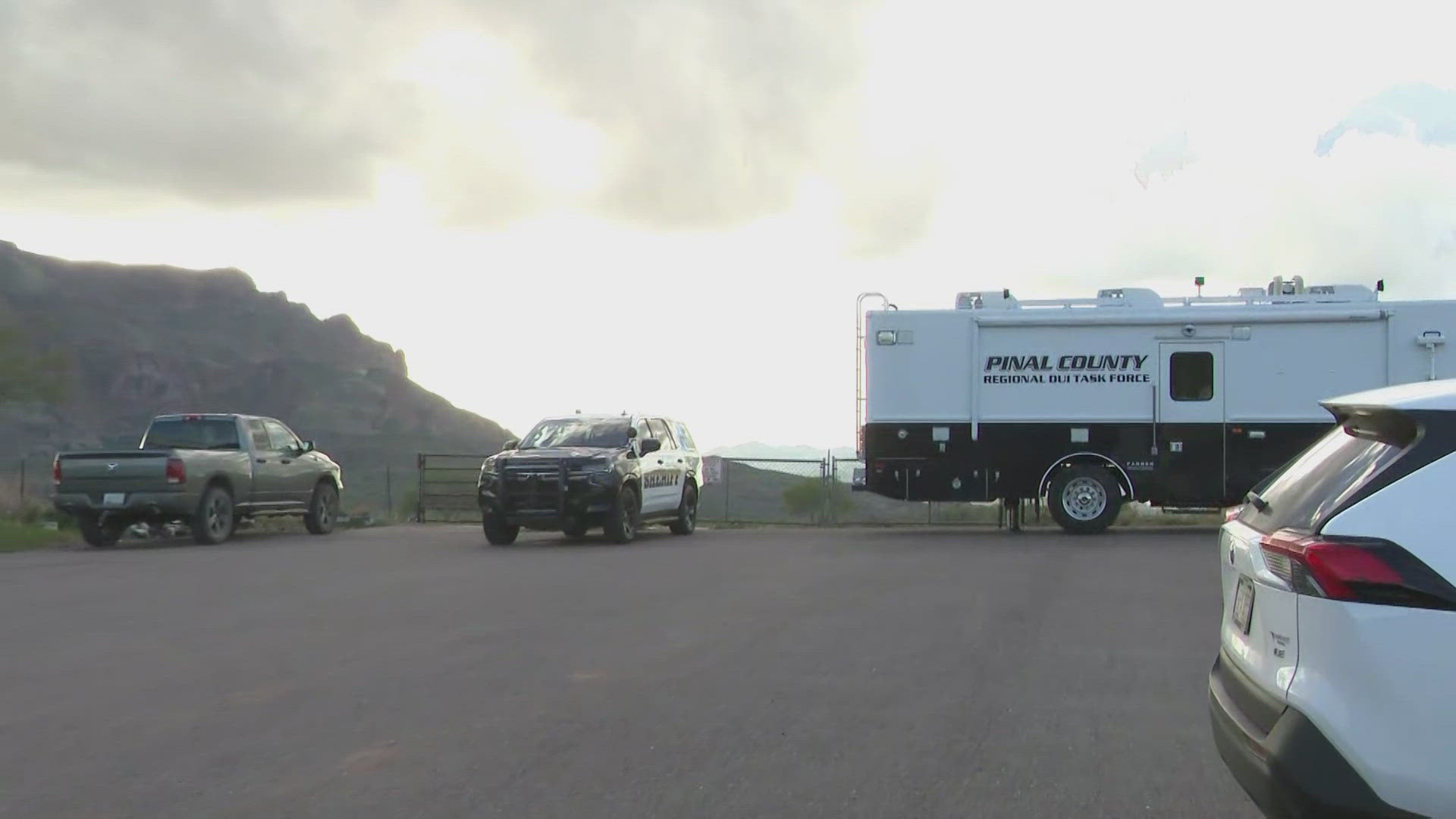 Helicopter crashes in Superior with 4 people on board