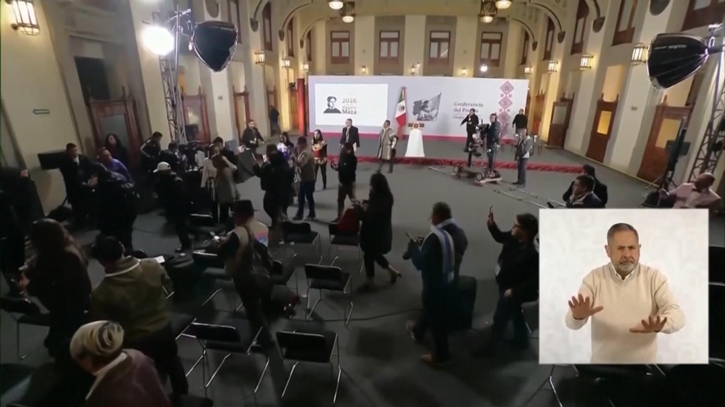 Powerful magnitude 6.5 earthquake rocks Mexico