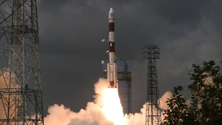 Gaganyaan, PSLV, SSLV private debut: ISRO's big plans for 2026 revealed
