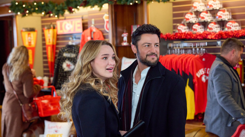 Hunter King & Tyler Hynes tell us the Taylor Swift BFF they bonded with ...