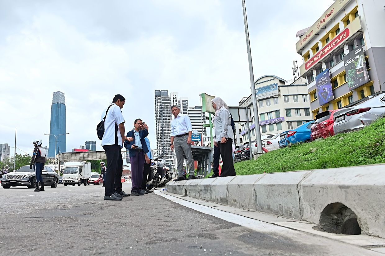 DBKL launches massive city clean-up for the new year