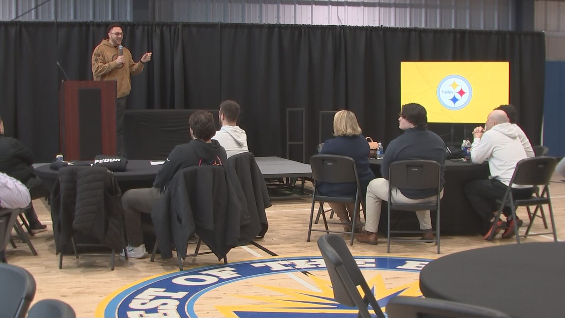 Pittsburgh Steelers recognize high school football leaders at award ...