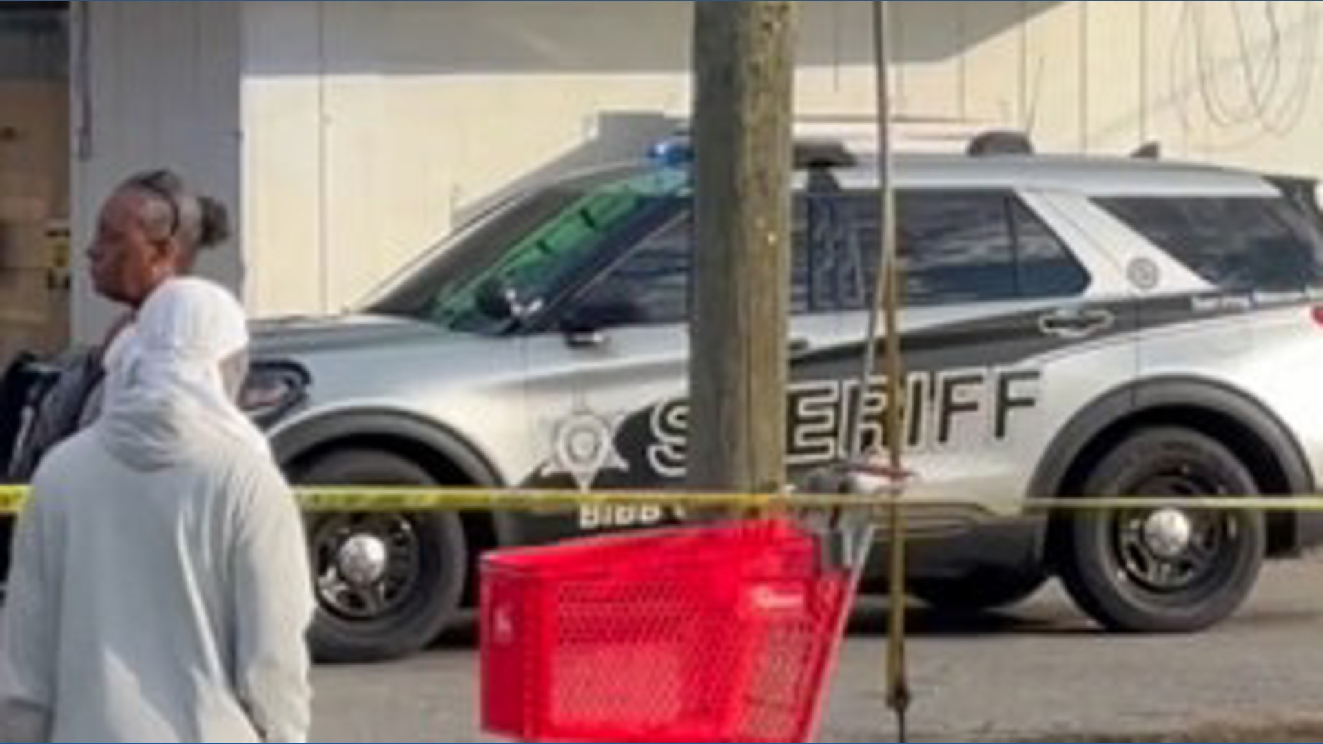 17-year-old in critical condition after shooting in at East Macon gas ...