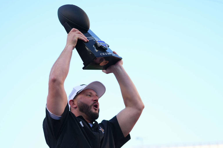 Texas State football season grades: An all-time offense marred by a ...