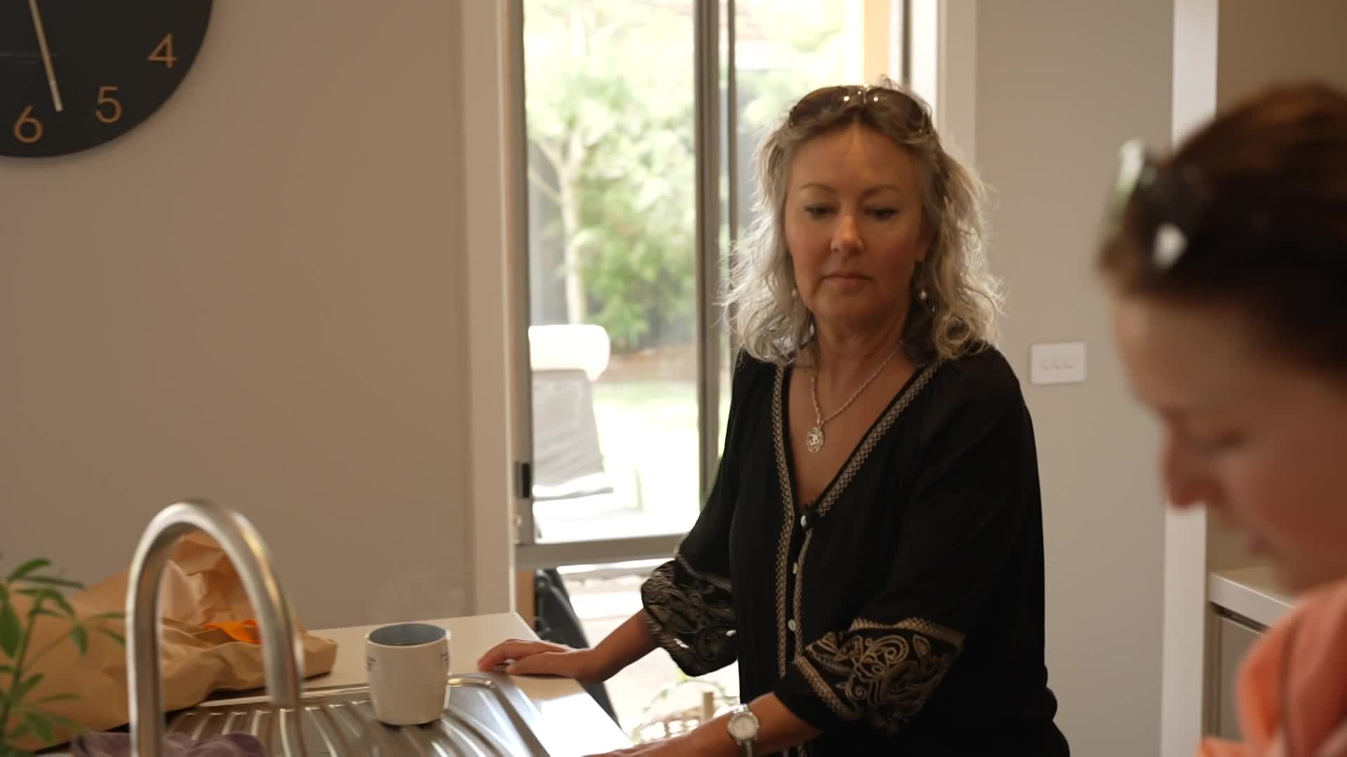 Woman donates organs after administering assisted dying medication