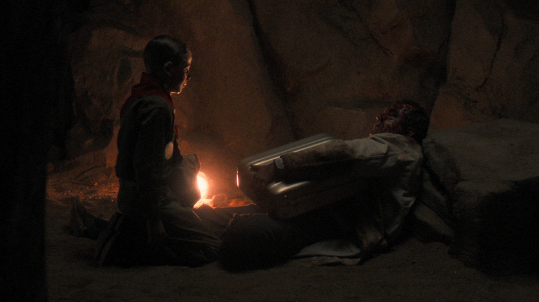 Stranger Things spinoff will answer what's inside the briefcase and ...