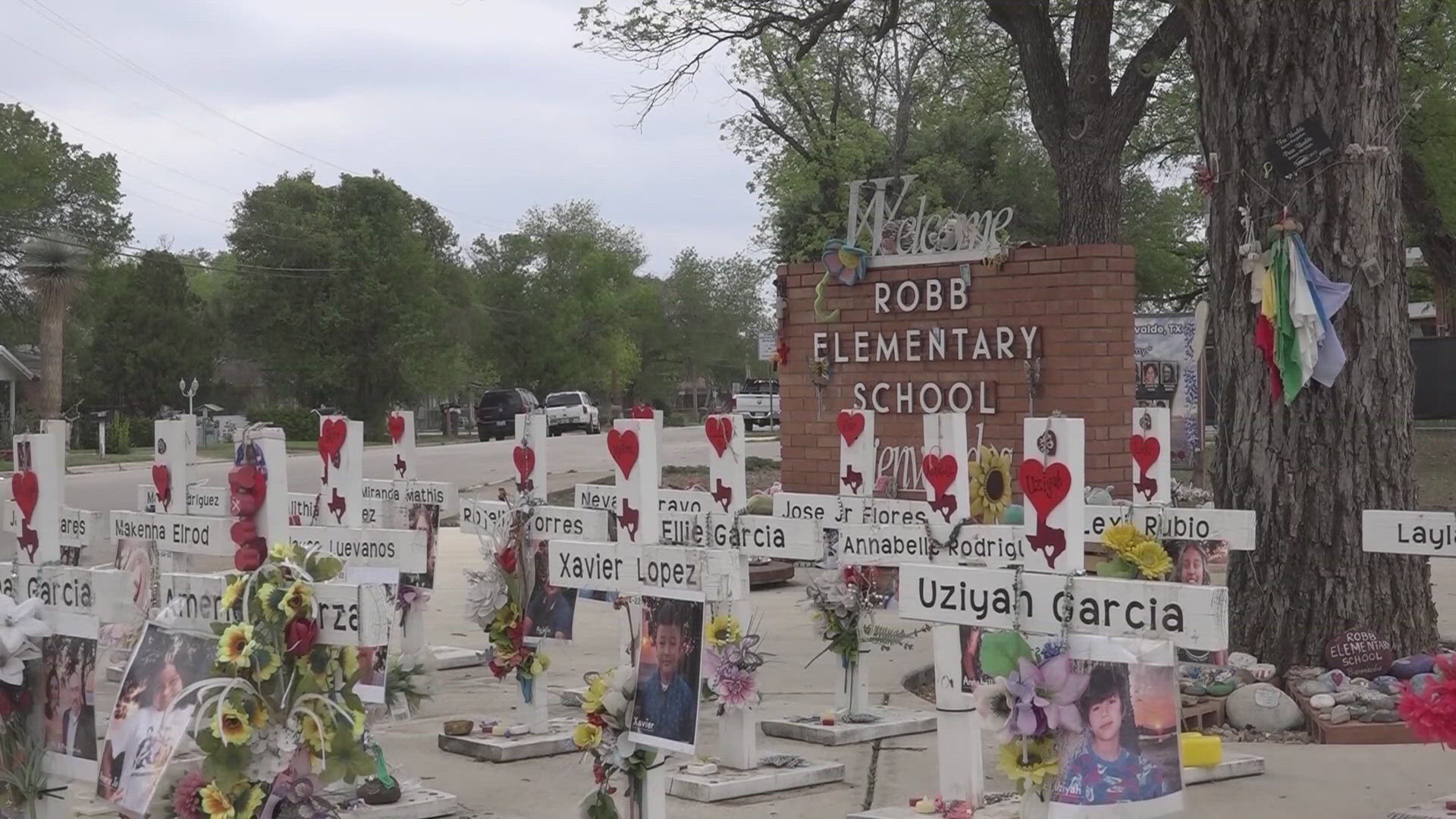 Trial related to Robb Elementary School shooting expected to start Monday