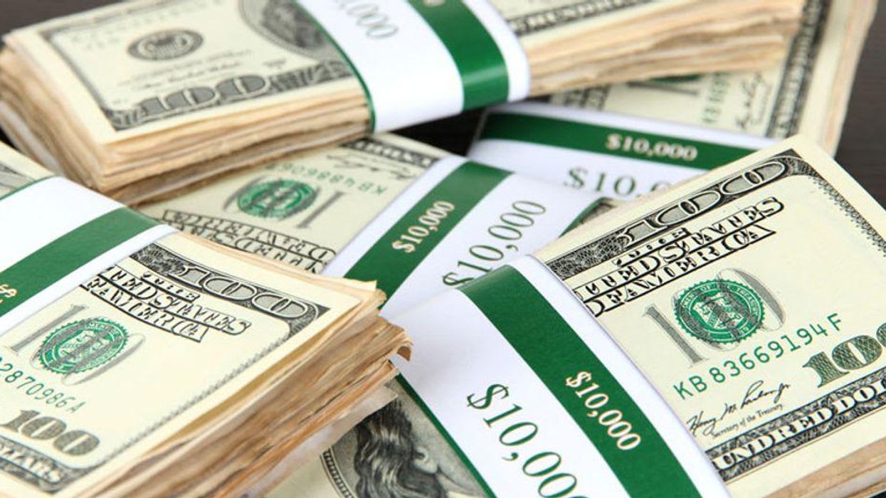 Banker's daughter floods MAGA PAC with millions as dad dodges felony ...