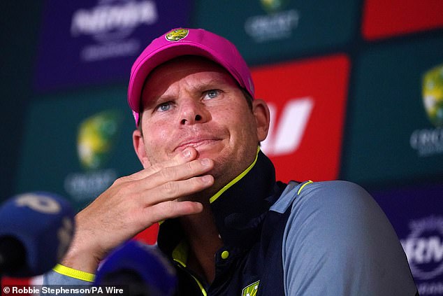 Steve Smith reveals why Usman Khawaja 'hates' the Aussie cricket team