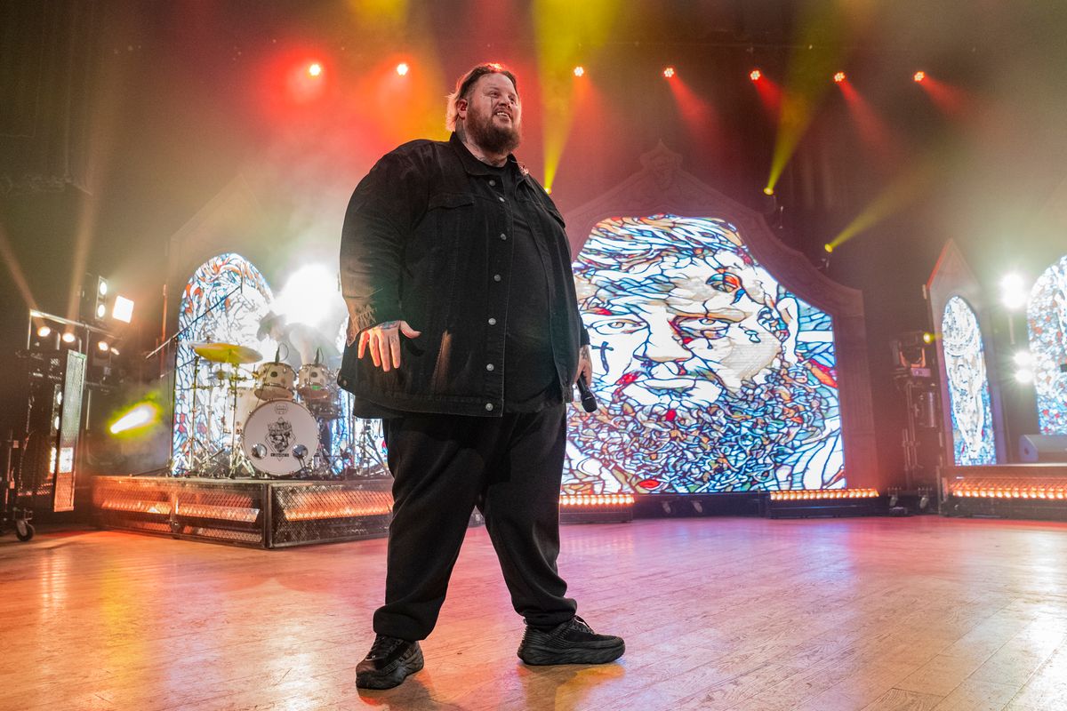 Jelly Roll reveals how he lost 275 pounds after tipping the scale past 500