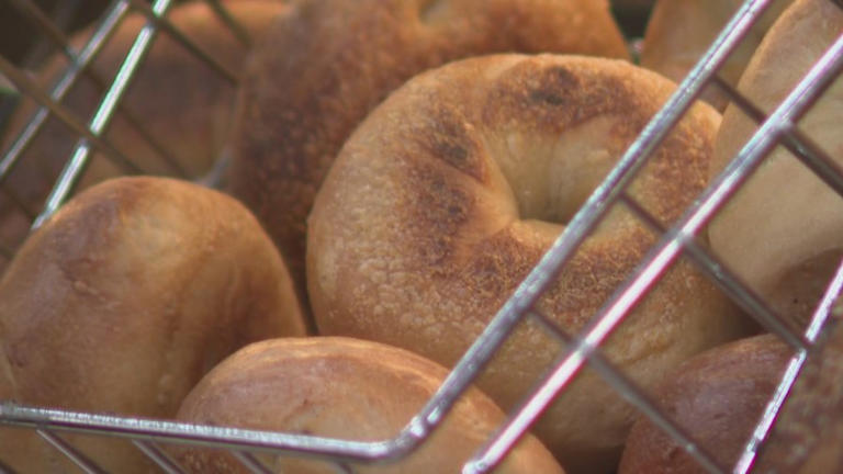 Popular NYC bagel institution reopens, but is it as good as before?