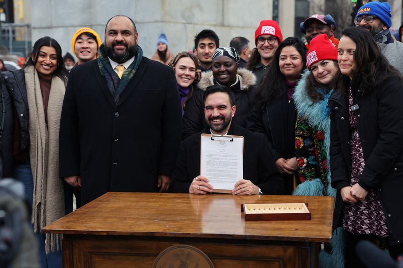 Mamdani seen inspecting dilapidated apartment buildings hours after ...