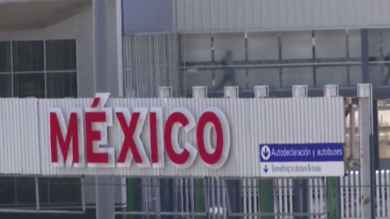 Border crossers could see delays from weeks-long construction project ...