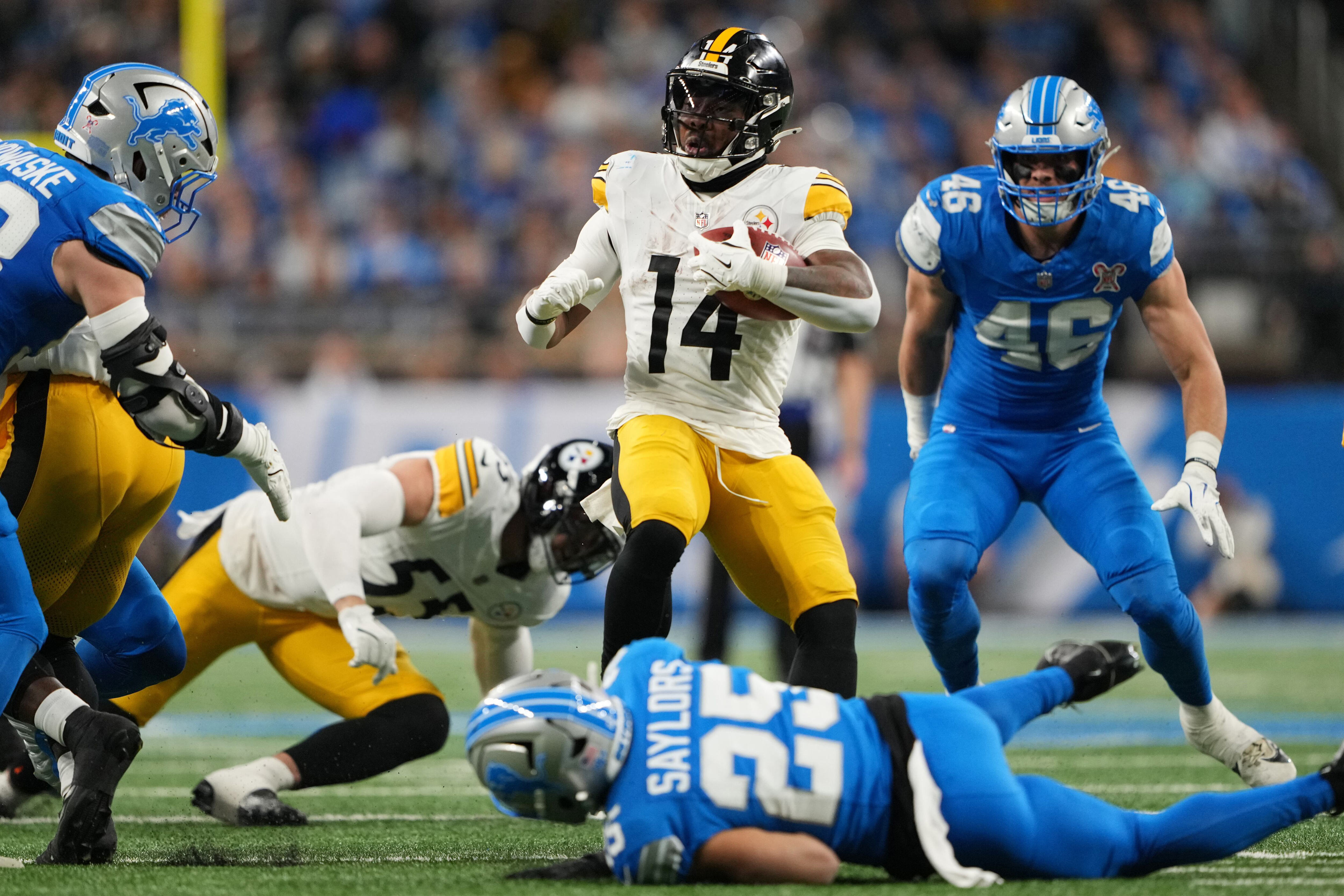 Steelers name Kenneth Gainwell team MVP