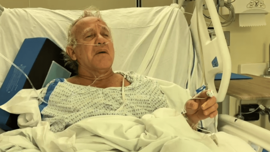 Doctor accused of pushing 72-year-old man into moving subway train in ...