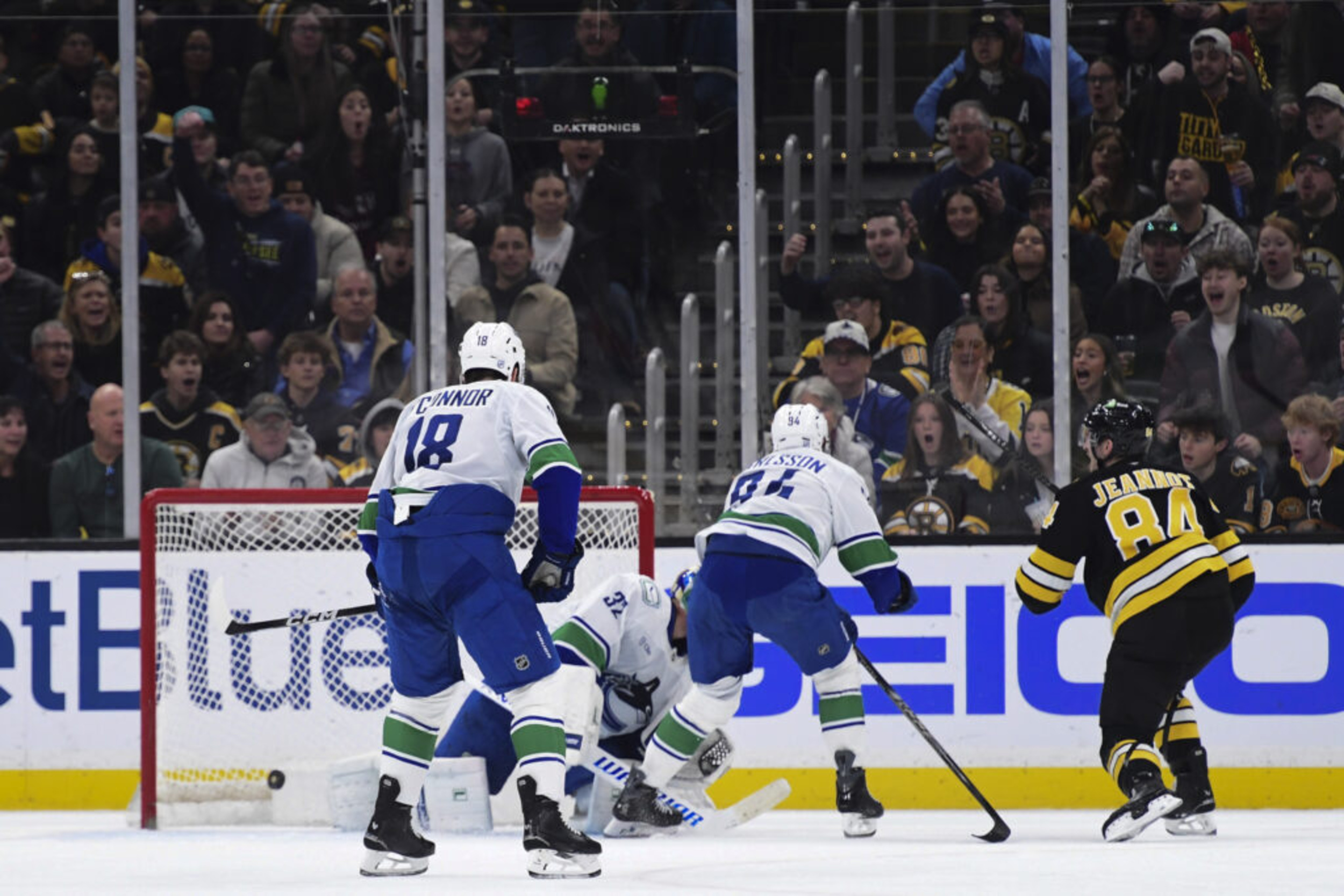 Vancouver Canucks re-sign Swedish forward to two-year extension