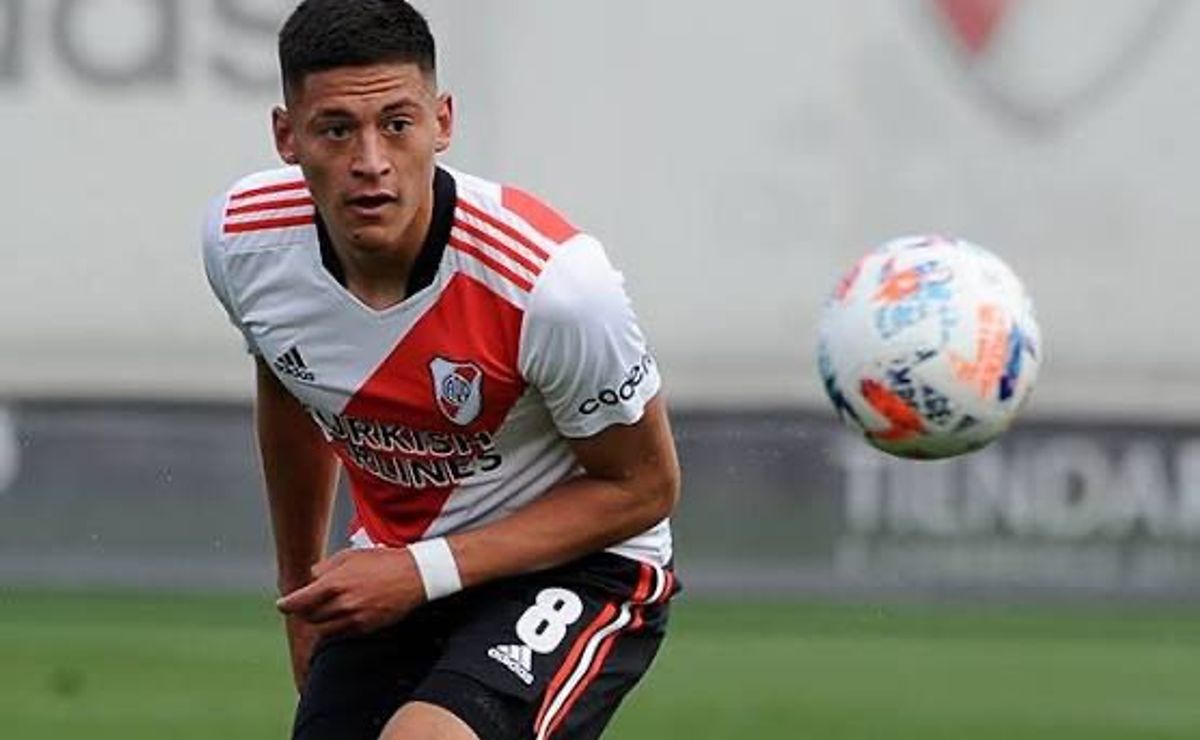 Nueva baja: Tomás Castro Ponce quedó libre de River y jugará en el ascenso