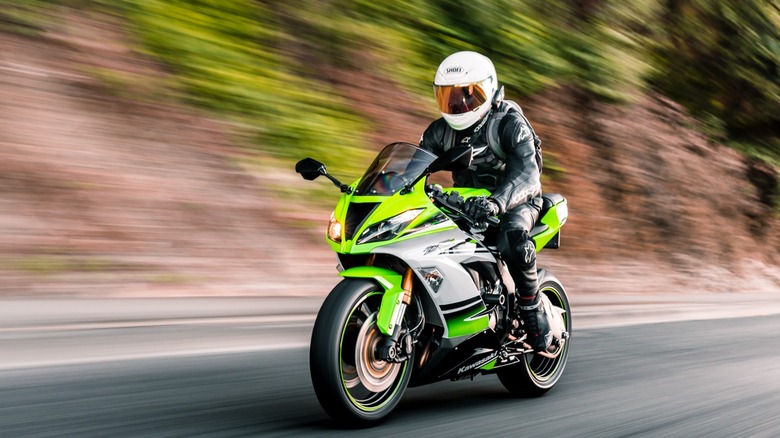 5 essential pieces of motorcycle gear every new rider should have