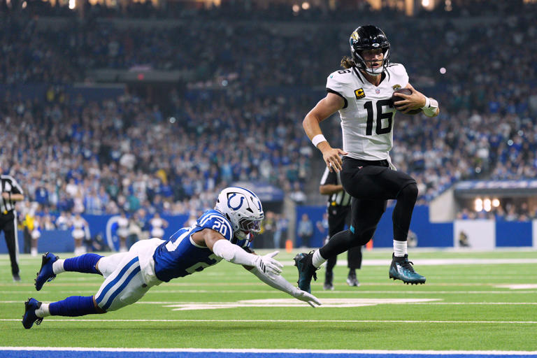 Jaguars have the AFC South title and a home playoff game within reach ...