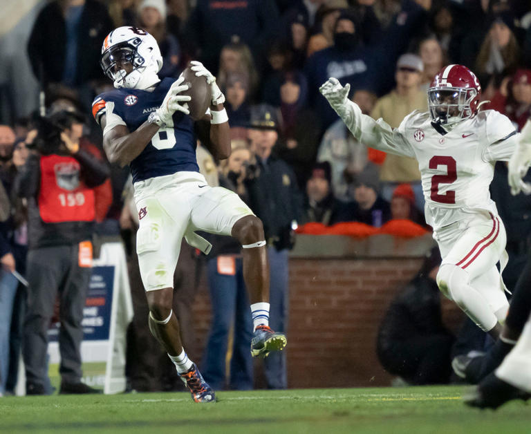 Alabama football 'strongly in the mix' for Auburn transfer Cam Coleman ...