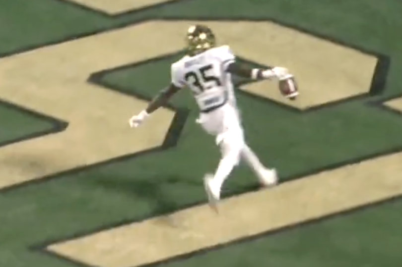 Wake Forest get Mayo Bowl off to absolutely wild start against ...