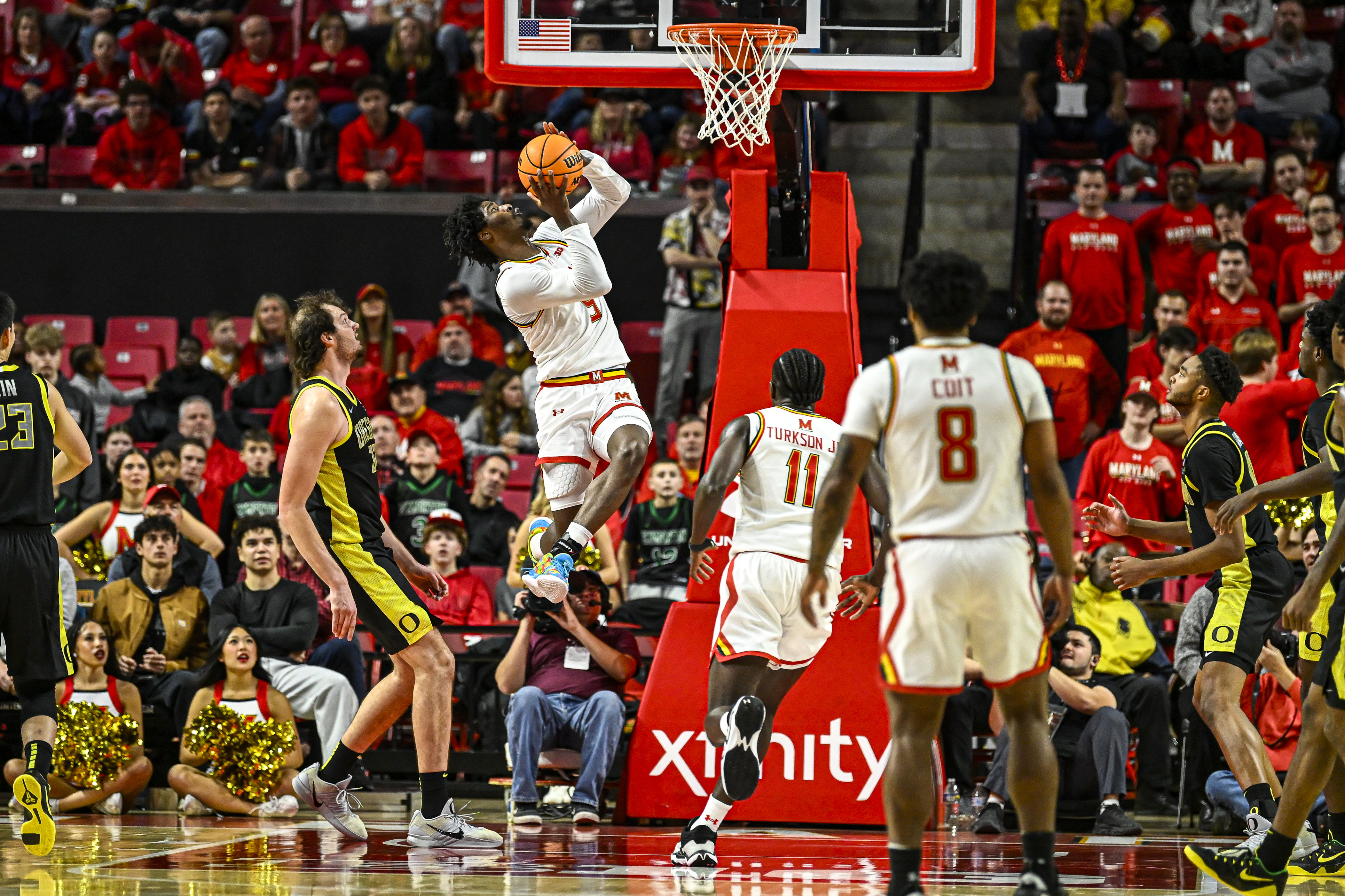 Maryland leads for less than a minute in 64-54 loss to Oregon