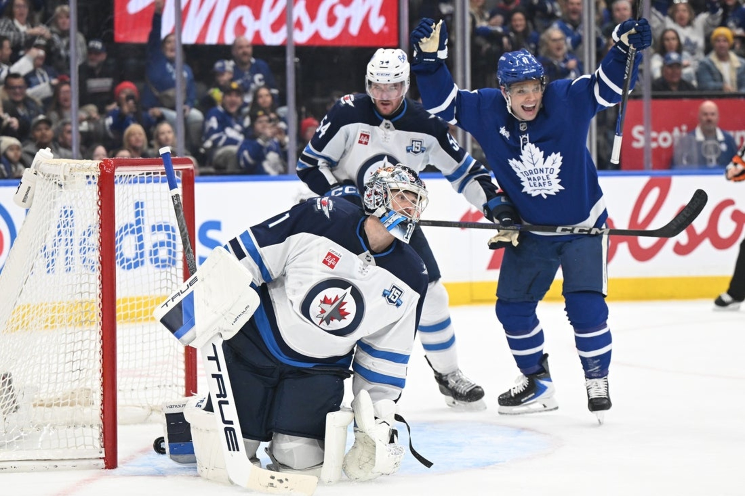 Slumping Jets try to break out vs. Senators