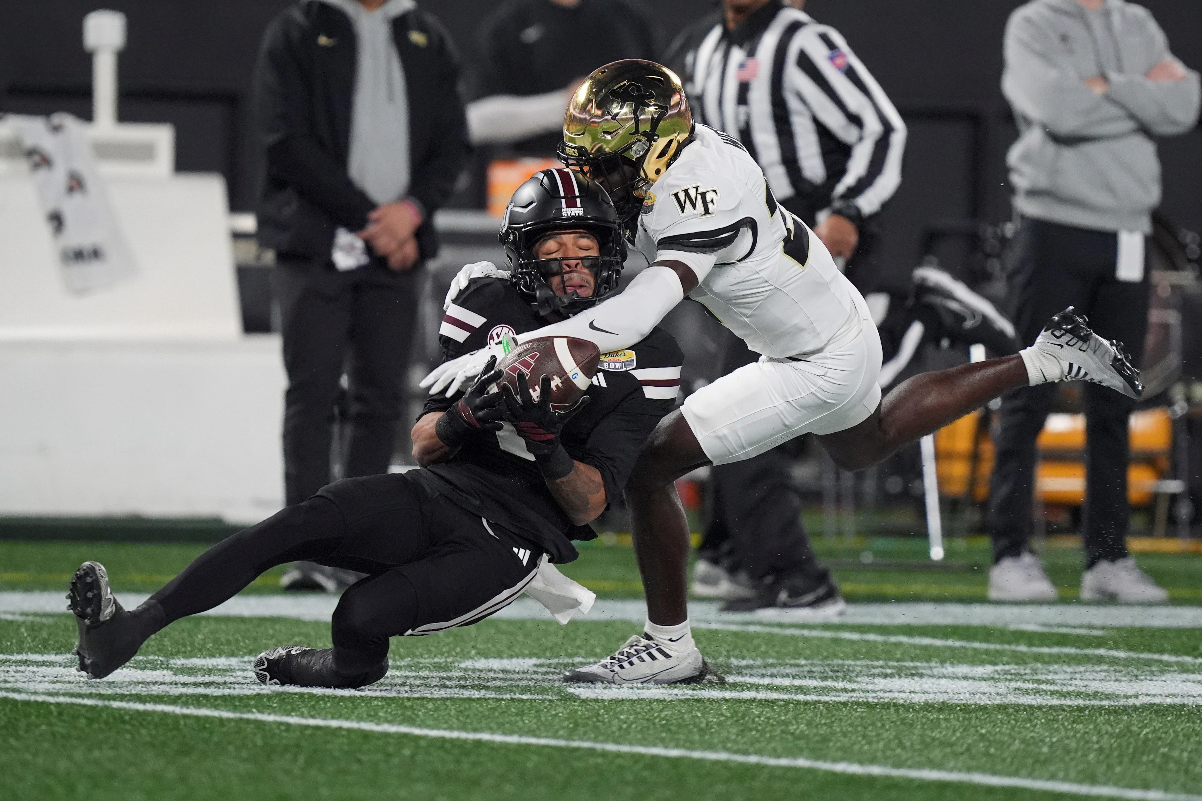 Brenen Thompson breaks Mississippi State football receiving yards record