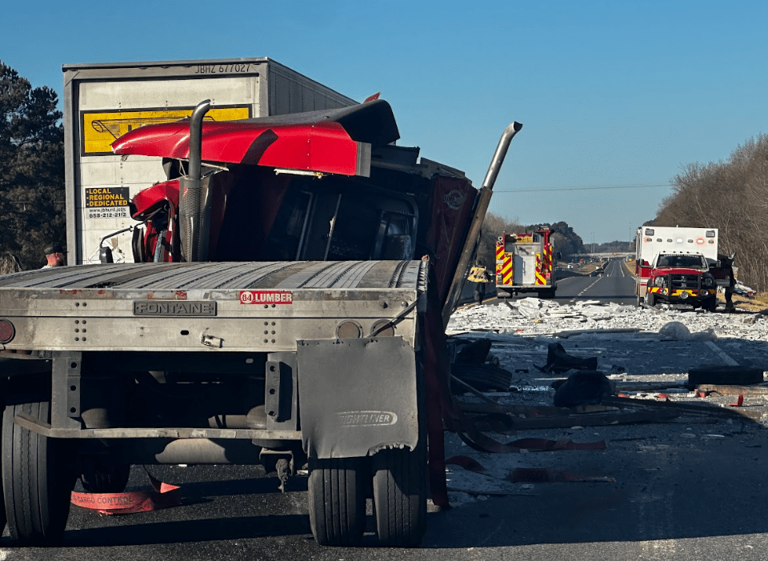 Multi-18 wheeler crash halts traffic on I-20 near Kilgore