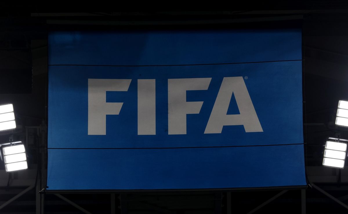 FIFA evaluating 'two-minute' injury rule for 2026 World Cup to combat ...