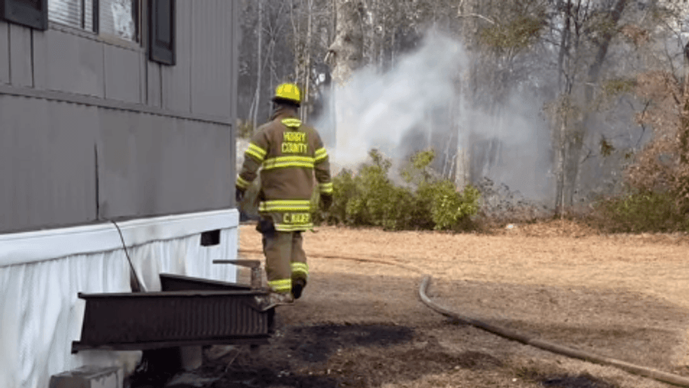 4-acre fire in Conway injures 1, damages home