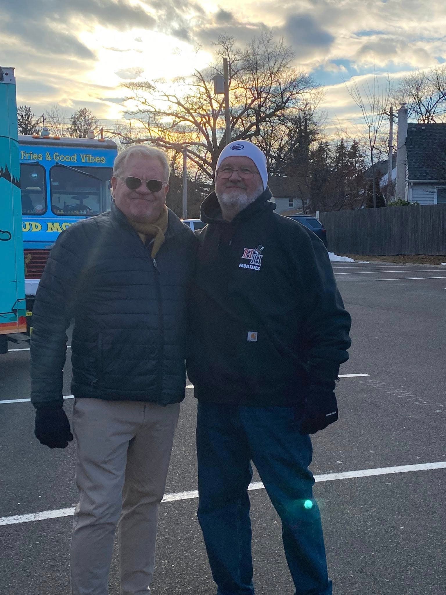 'Hat Drop' rings in new year in Hatboro: Photos