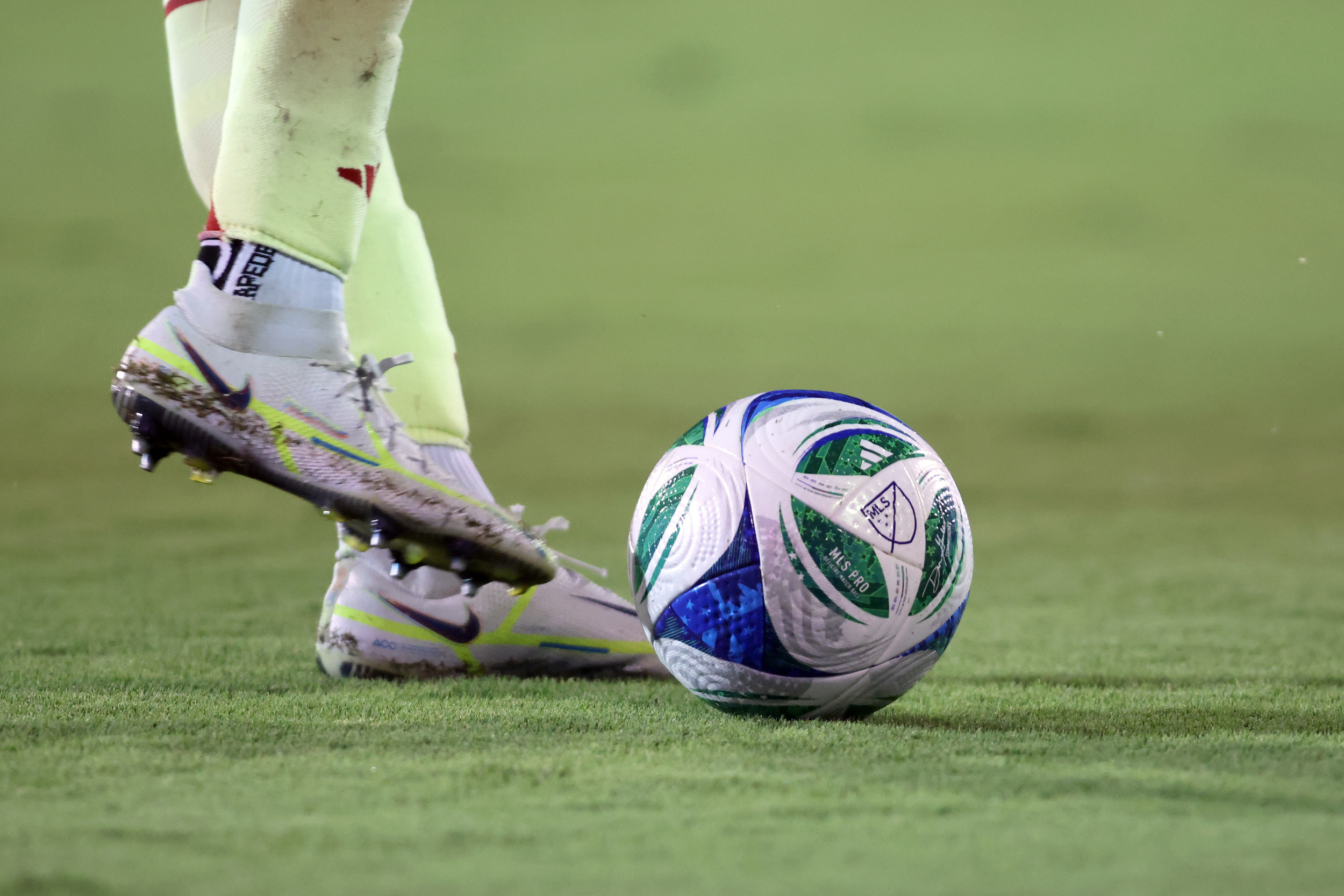 Leeds in PSR crunch, could look to sell 26-year-old ace this month