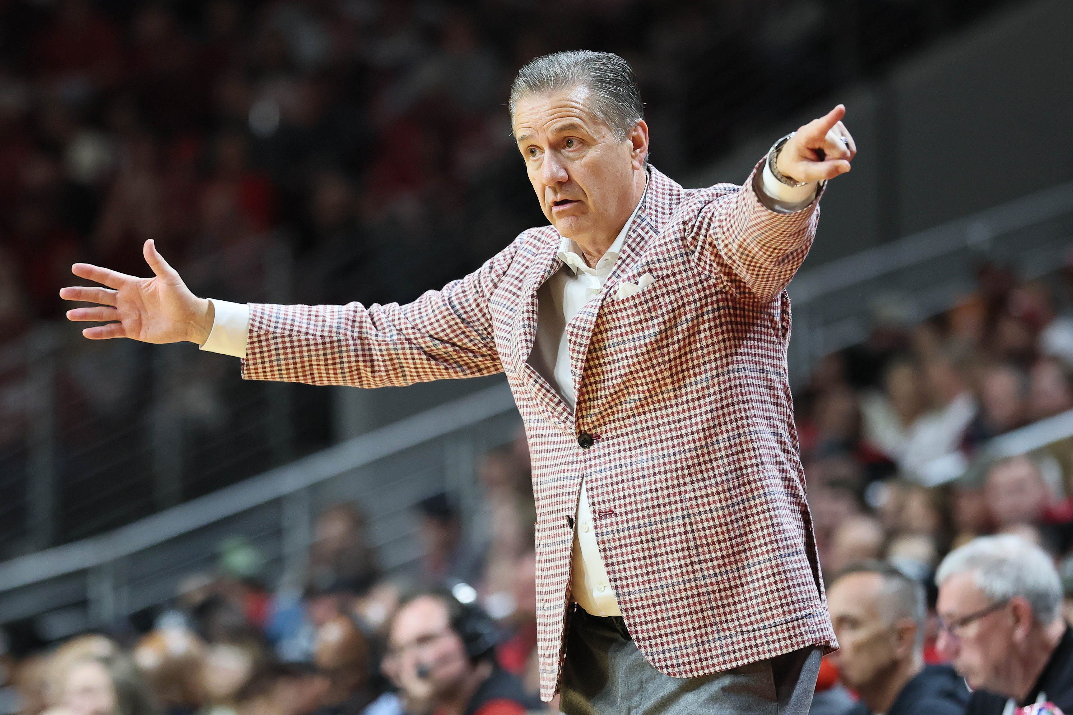 John Calipari leads chorus of college coaches questioning James Nnaji's ...